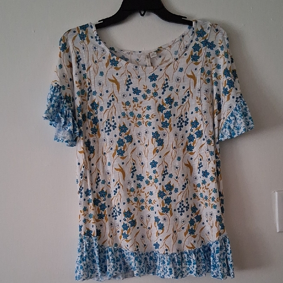 Cato | Tops | Cato Womens White Blue And Gold Floral Blouse | Poshmark
